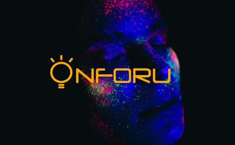 Blacklight Paint - A Mysterious World in Splendor